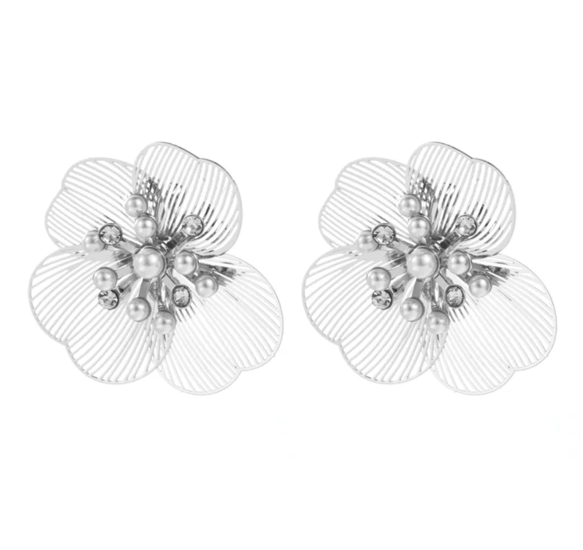 Aretes flor plateado - Cleopatra