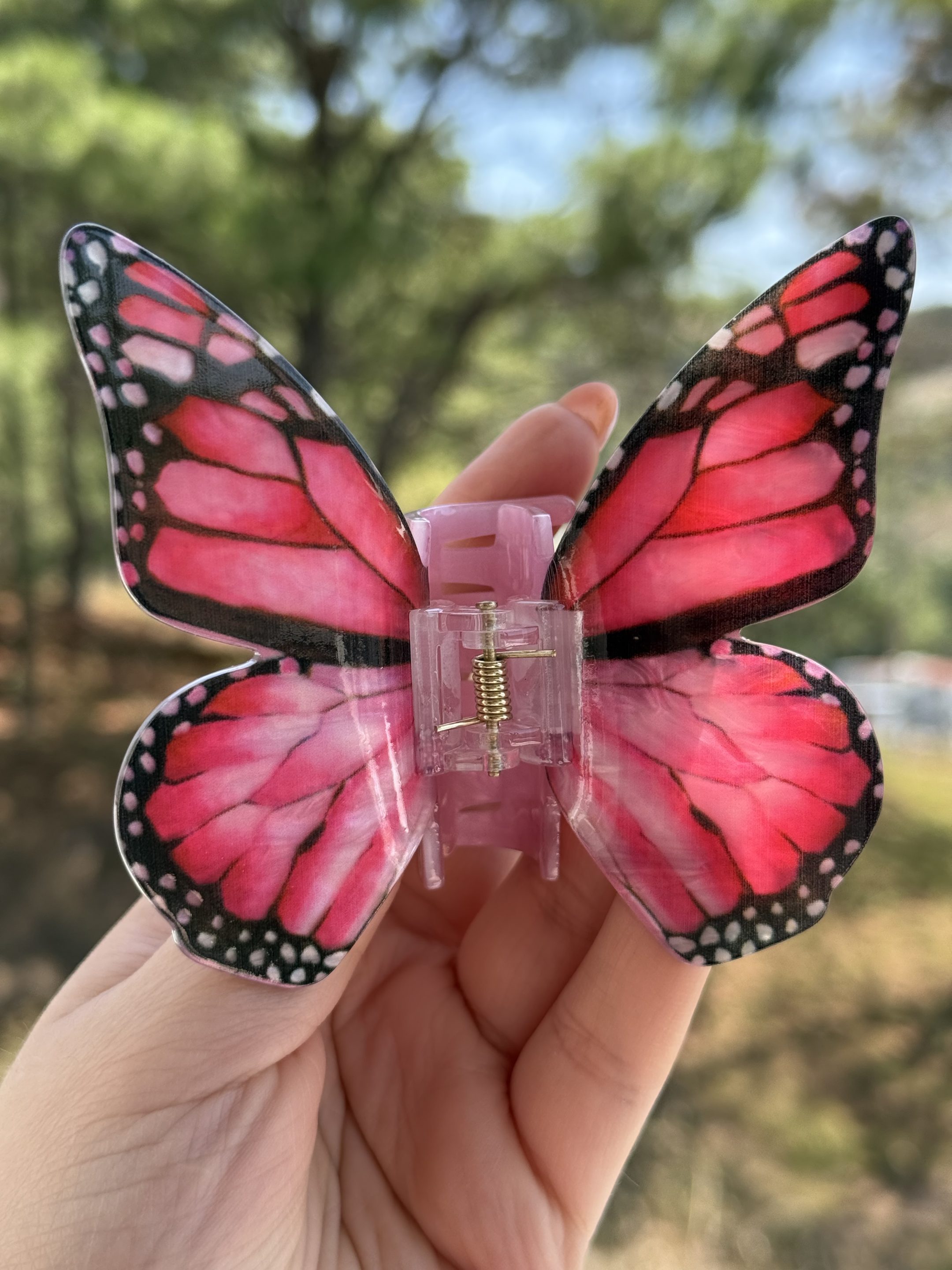 Gancho (pinza) coreano mariposa fusia - Cleopatra